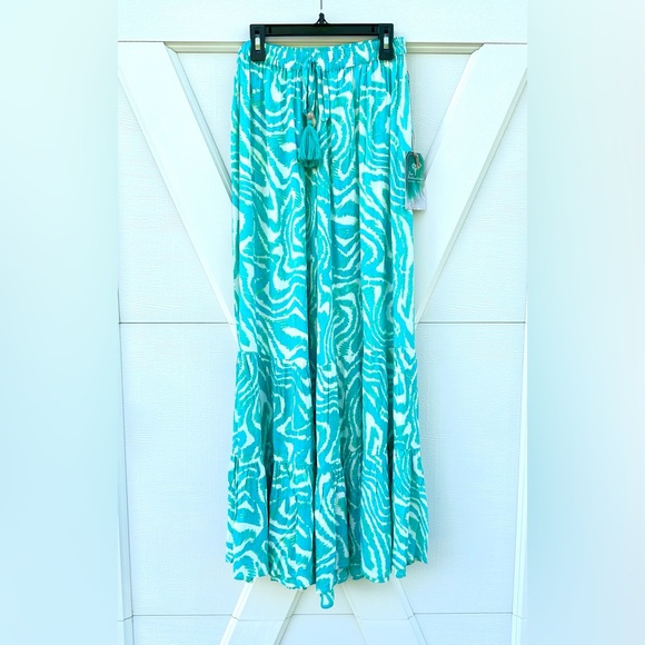 True Destinations | Pants & Jumpsuits | True Destinations Aqua Animal ...